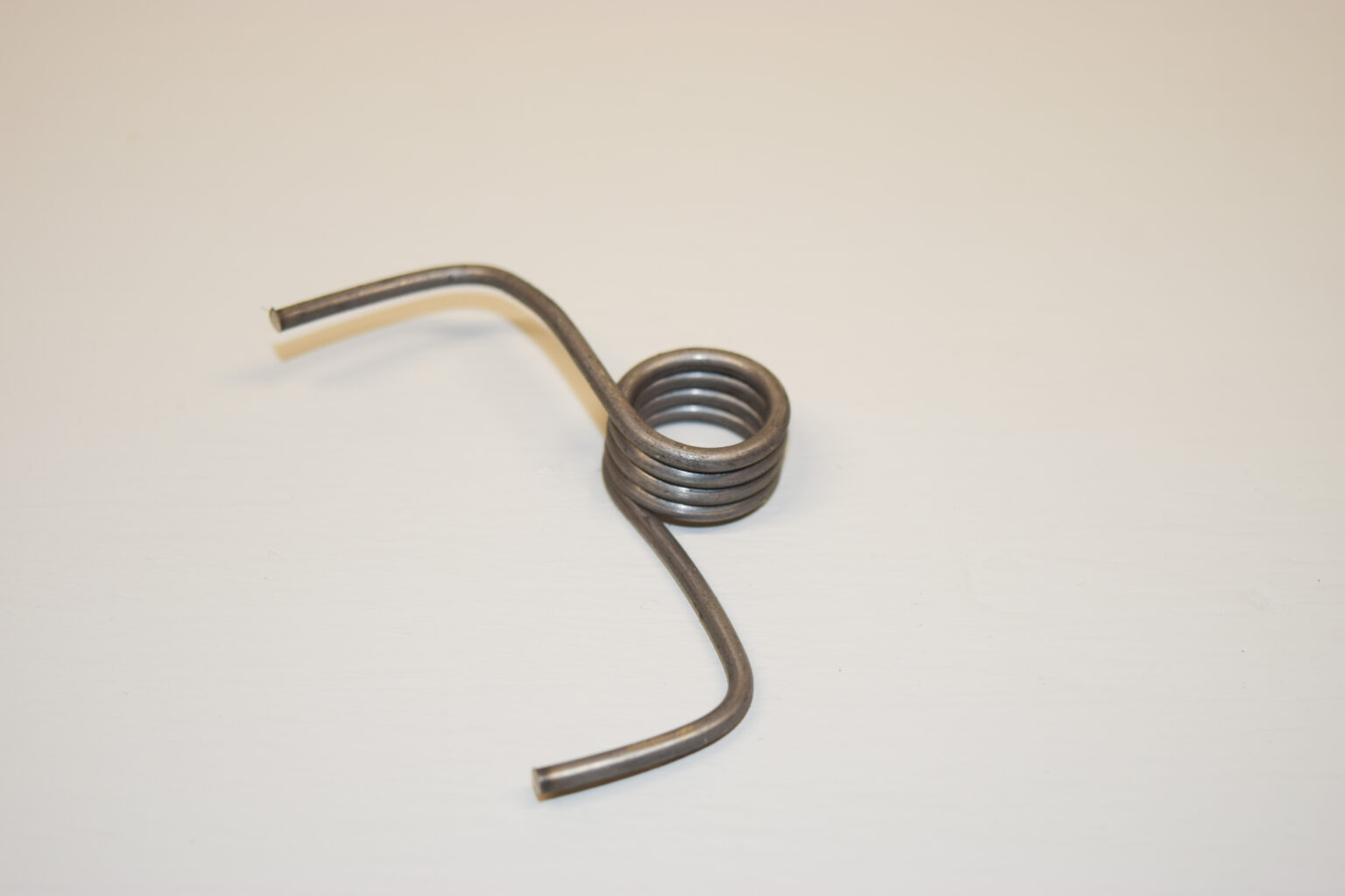 #5261 Wheel Horse 1054 Spring (Qty 1) - Wheel Horse Parts and More